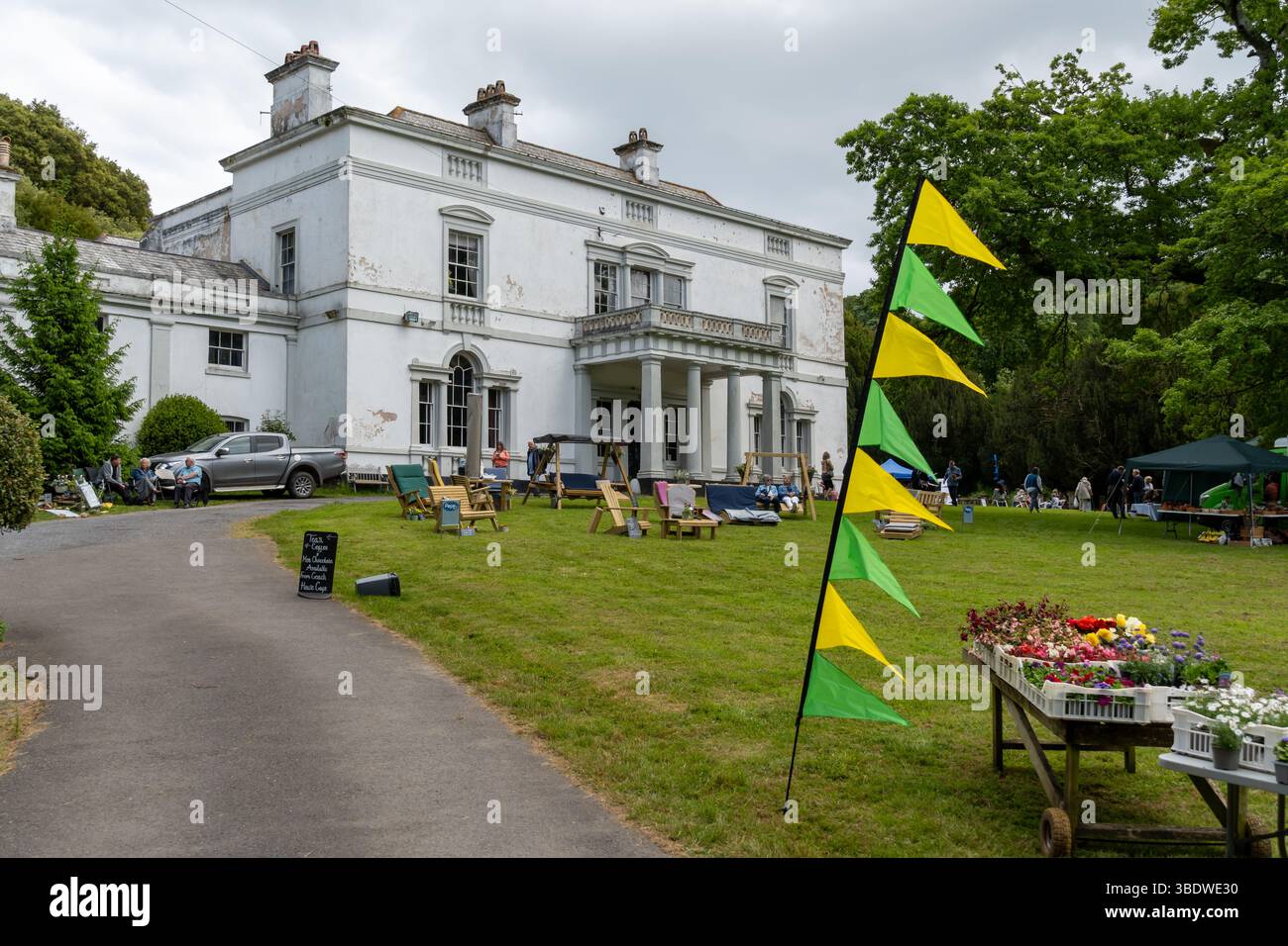 English riviera garden festival hi-res stock photography and images - Alamy