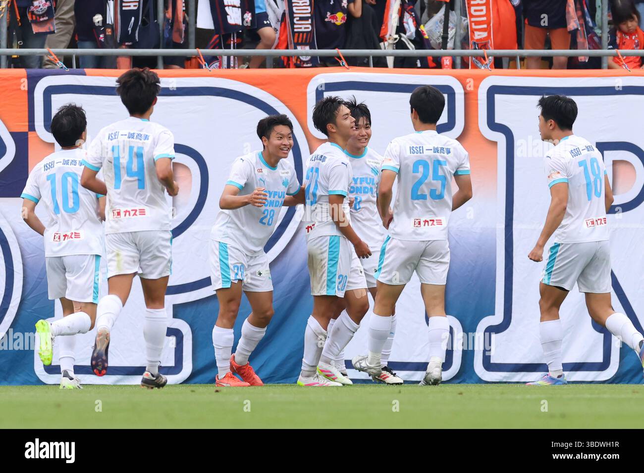 Saitama, Japan. 25th May, 2025. Tsukuba University team group Football/Soccer : The 105th ...