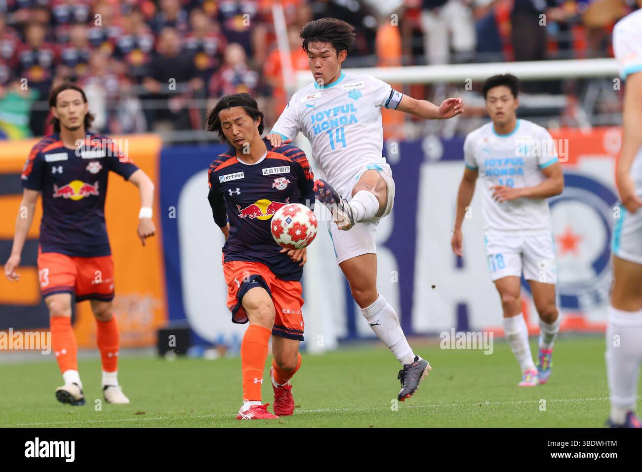 Saitama, Japan. 25th May, 2025. (L-R) Masato Kojima (Ardija), Ryo Tokunaga () Football/Soccer ...