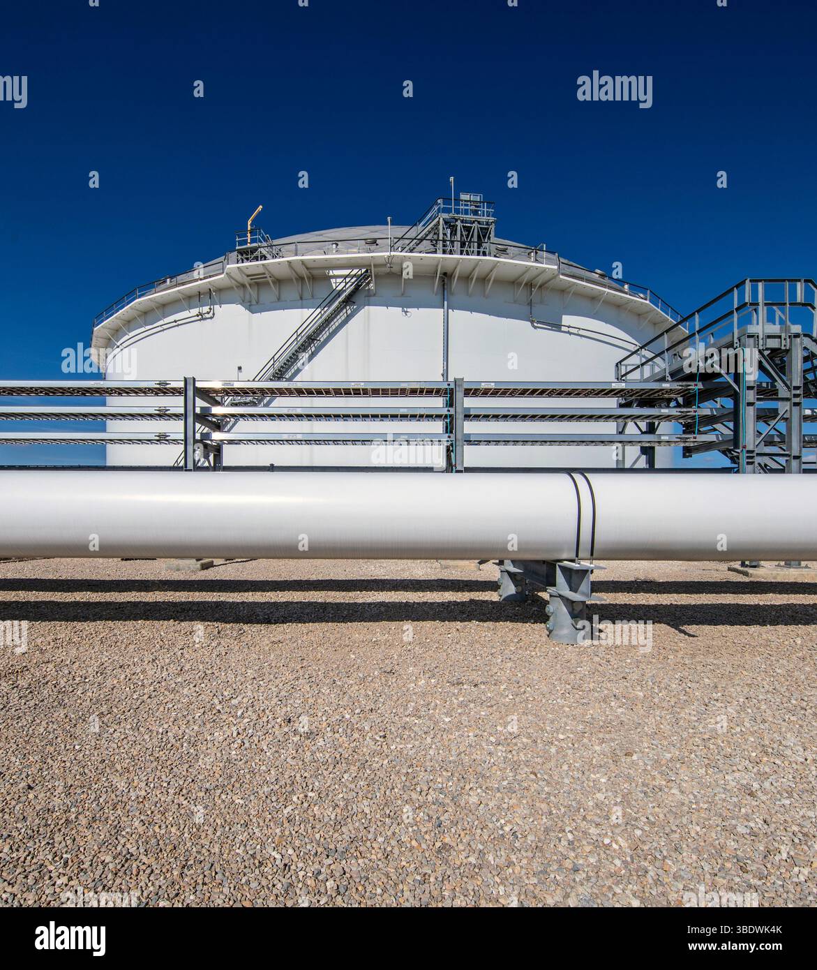 Houston tank terminal oil storage Stock Photo - Alamy