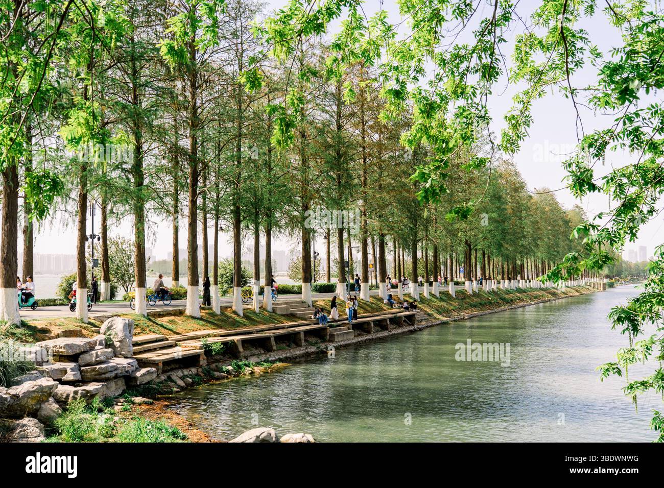 Donghu people china hi-res stock photography and images - Alamy