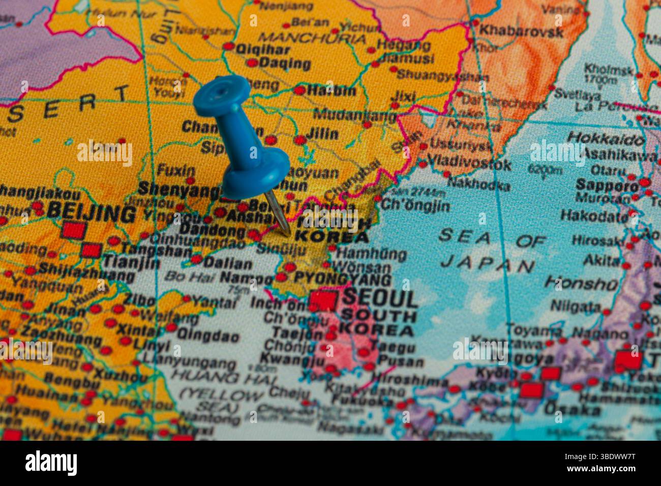 Colorful map shows border hi-res stock photography and images - Alamy