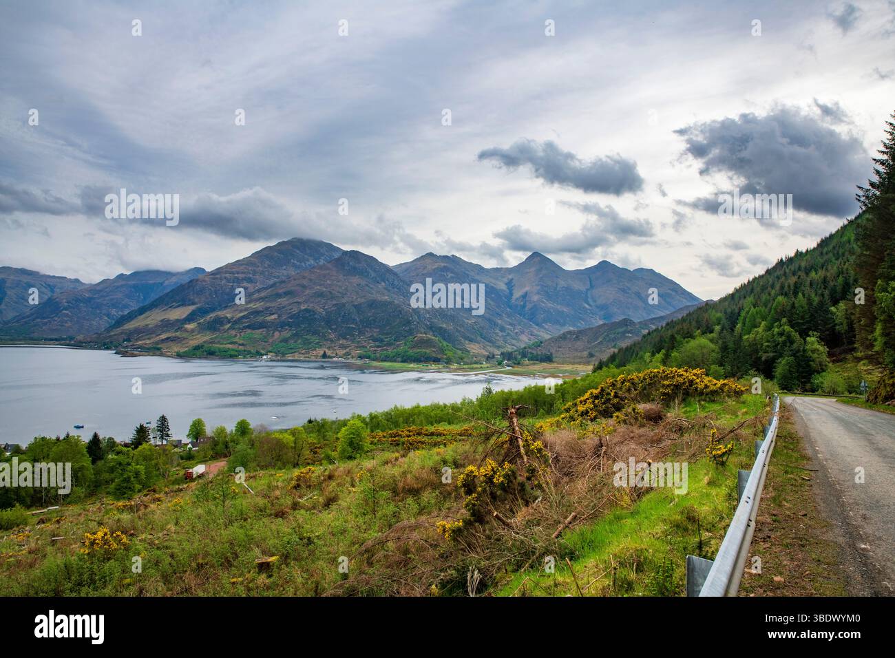 View of the Five Sisters of Kintail, a dramatic mountain ridge in the ...