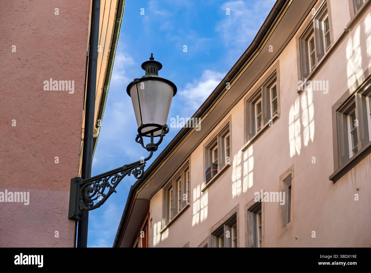 Vintage Ornate Old Street Lamp Fixture in European Alleyway, Sunny Day ...