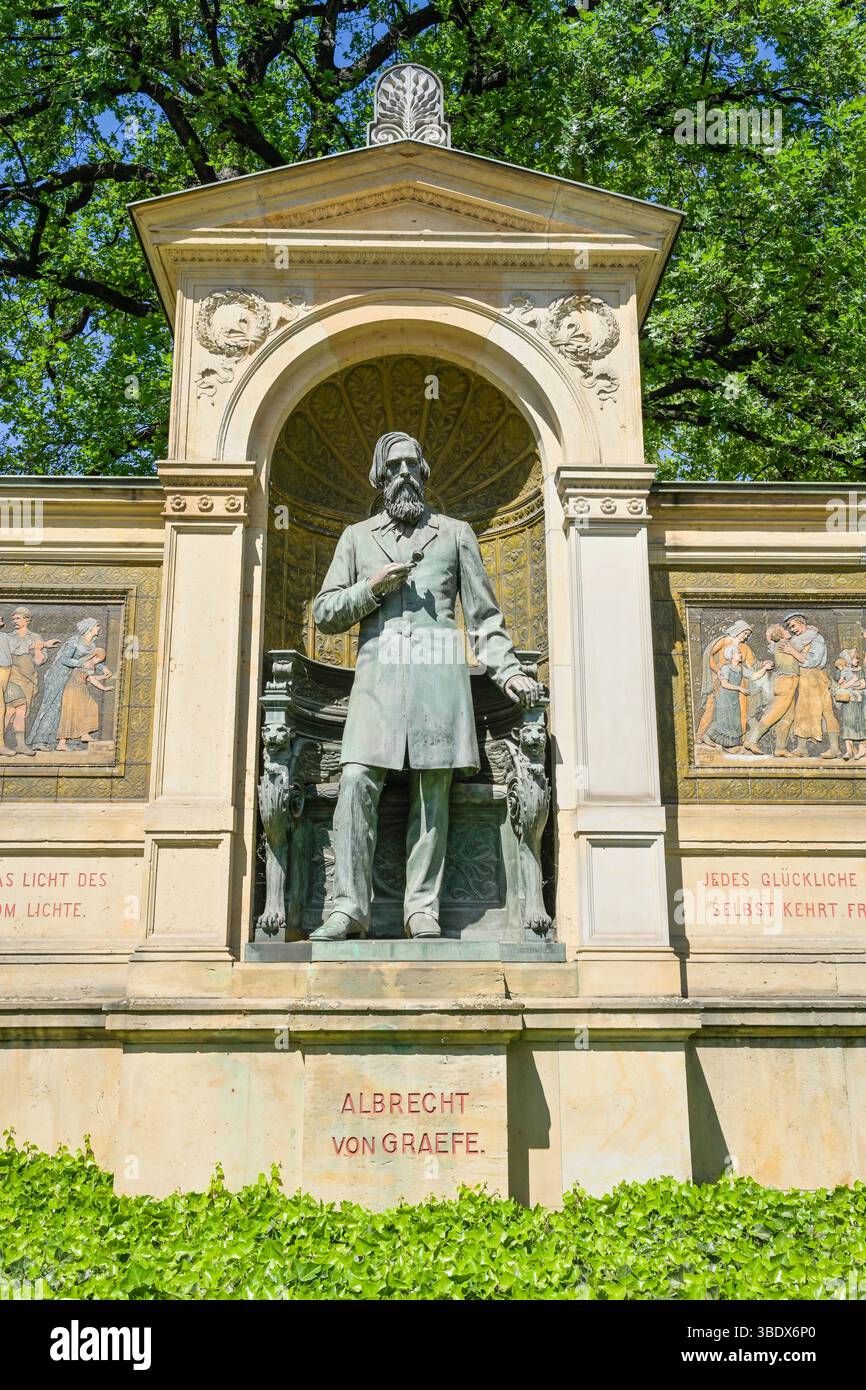 Denkmal, Albrecht von Graefe, Luisenstraße, Mitte, Berlin, Deutschland ...