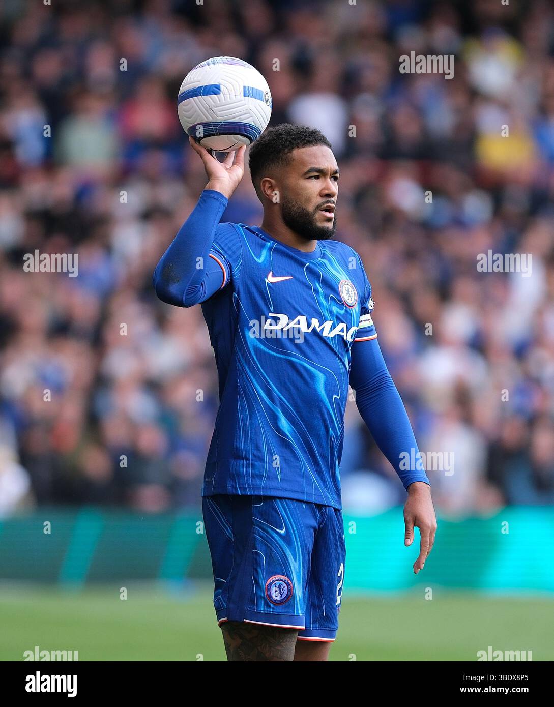 Nottingham, UK. 25th May, 2025. Reece James of Chelsea looks to take a ...
