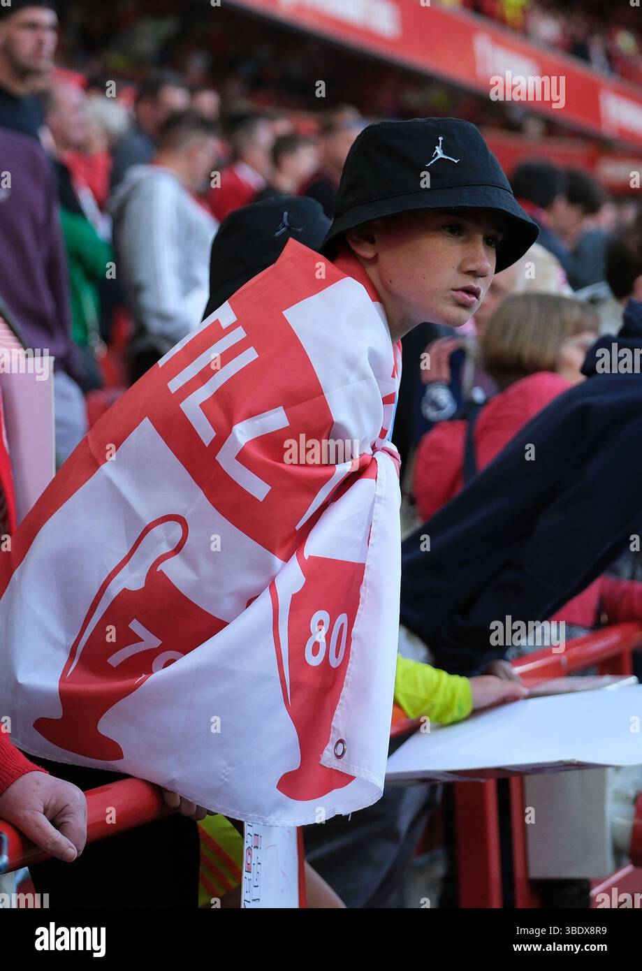Nottingham, UK. 25th May, 2025. Young Nottingham Forest fan during the ...
