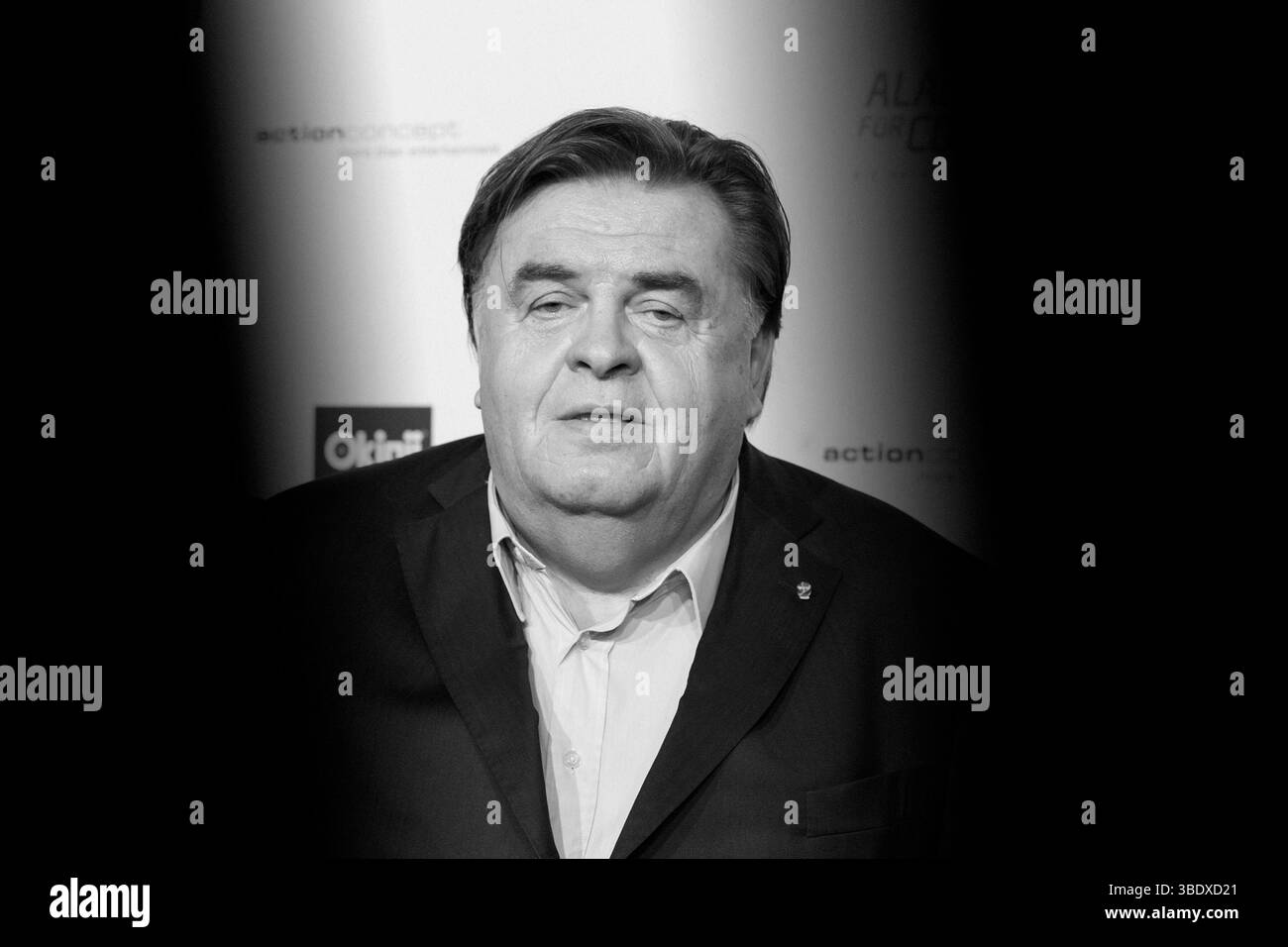 Medienmanager Helmut Thoma bei der Premiere der 300. Folge Alarm für ...