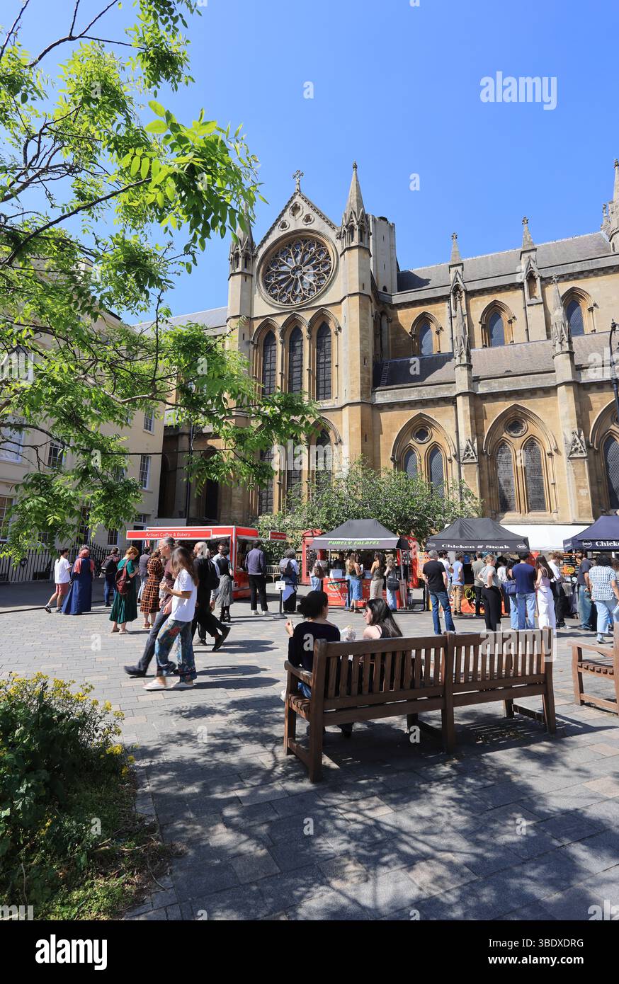 Bloomsbury Lunch Market on Byng Place, popular with local UCL students ...