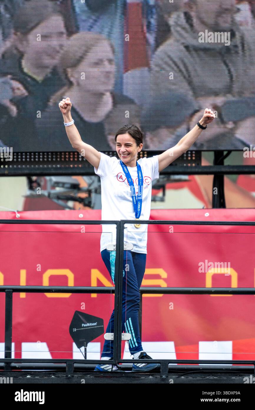 London, UK. 26 May 2025. Manager Renée Slegers arrives as Arsenal Women ...