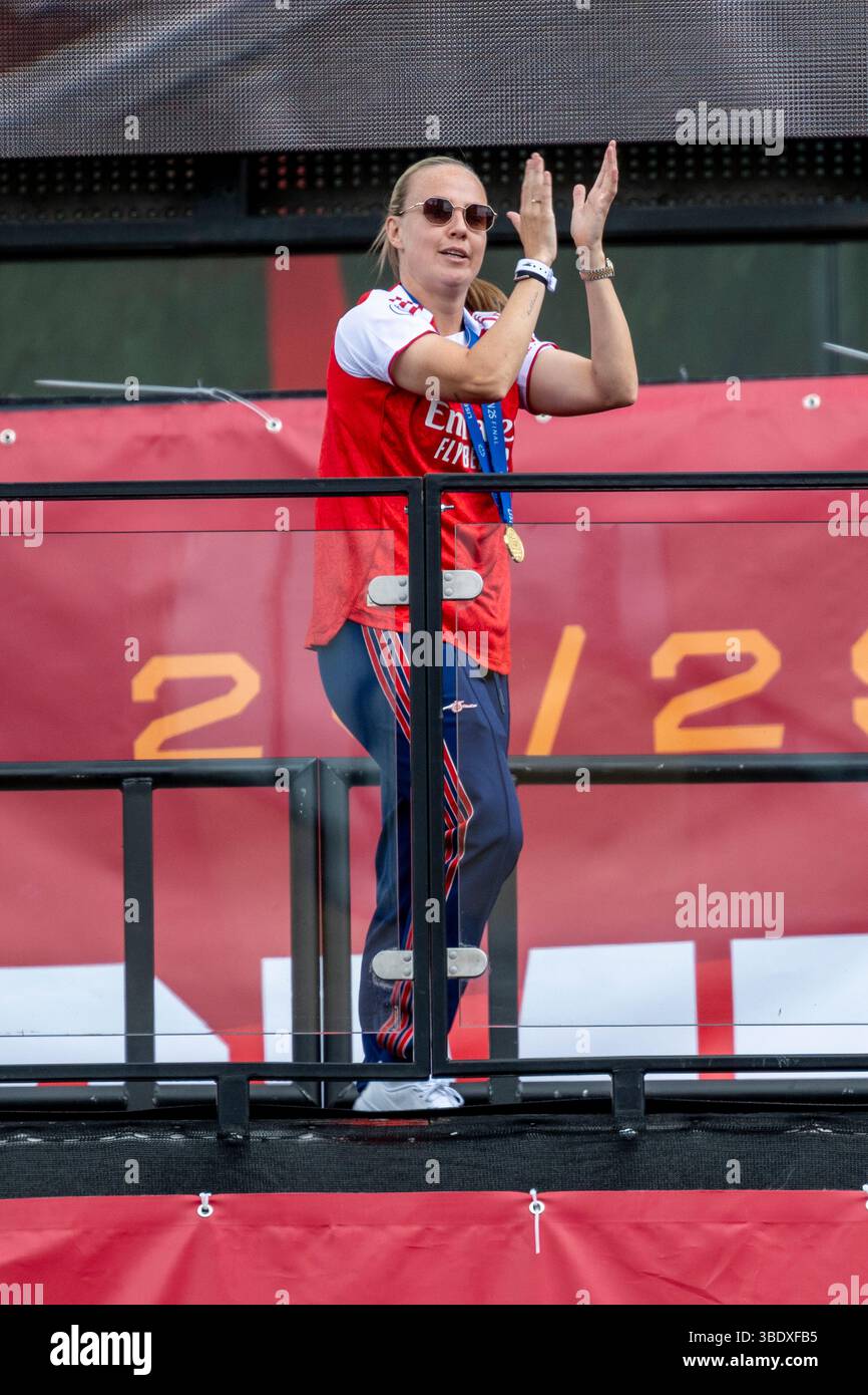 London, UK. 26 May 2025. Beth Mead arrives as Arsenal Women celebrate ...