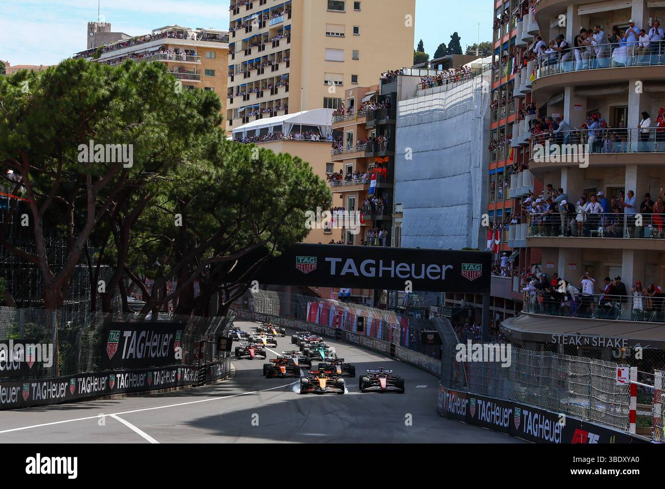 Start of the race during the Race of the Formula 1 TAG Heuer Grand Prix de, Monaco. , . FIA ...