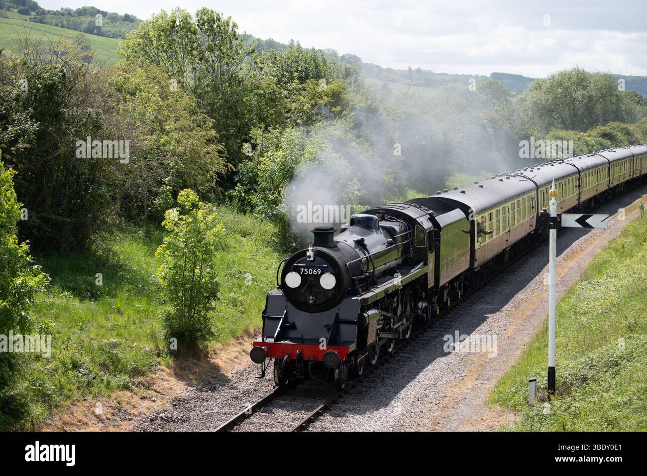 BR Standard 4MT No. 75069 at the Cotswold Festival of Steam 2025 ...