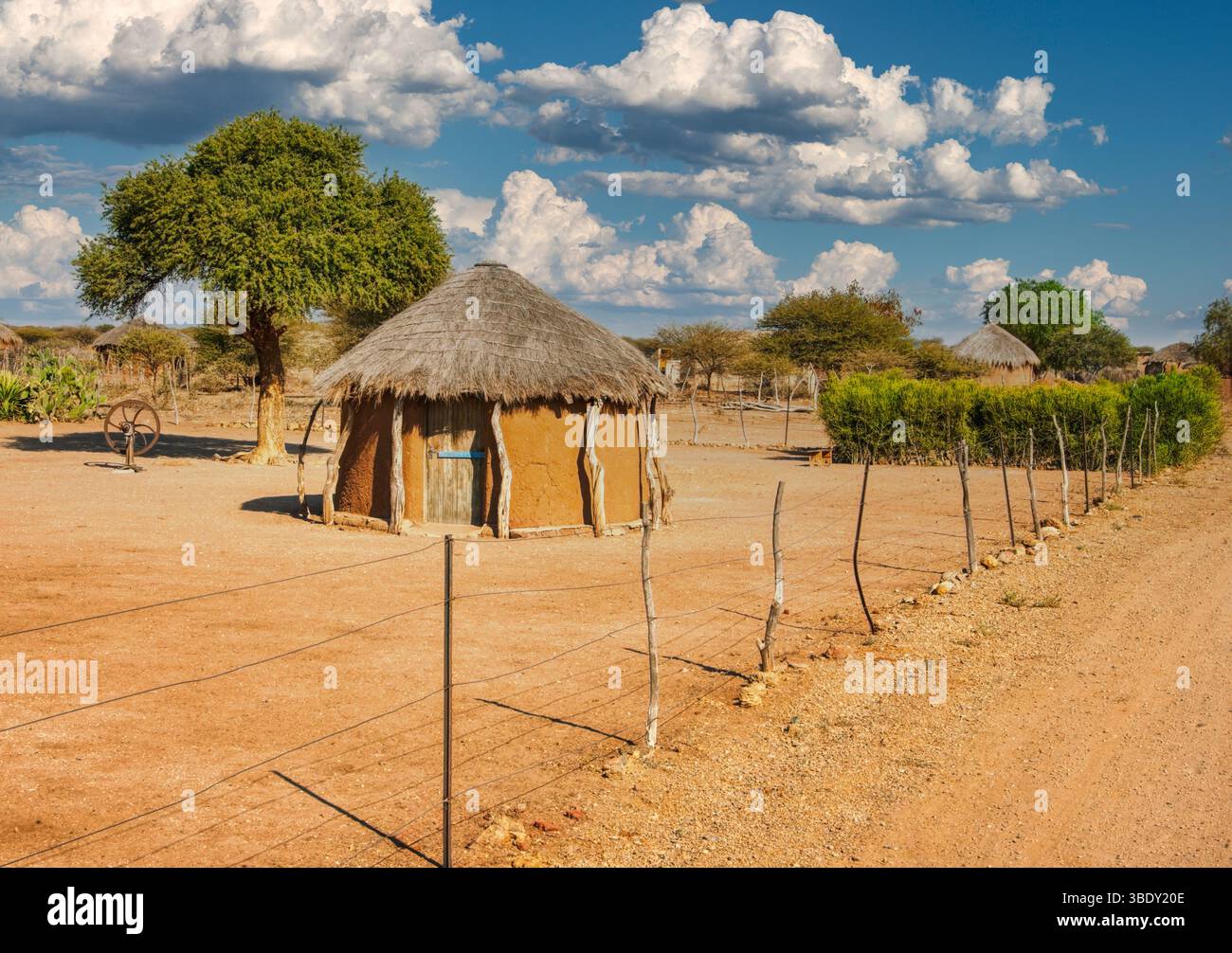 Native house in namibia hi-res stock photography and images - Alamy