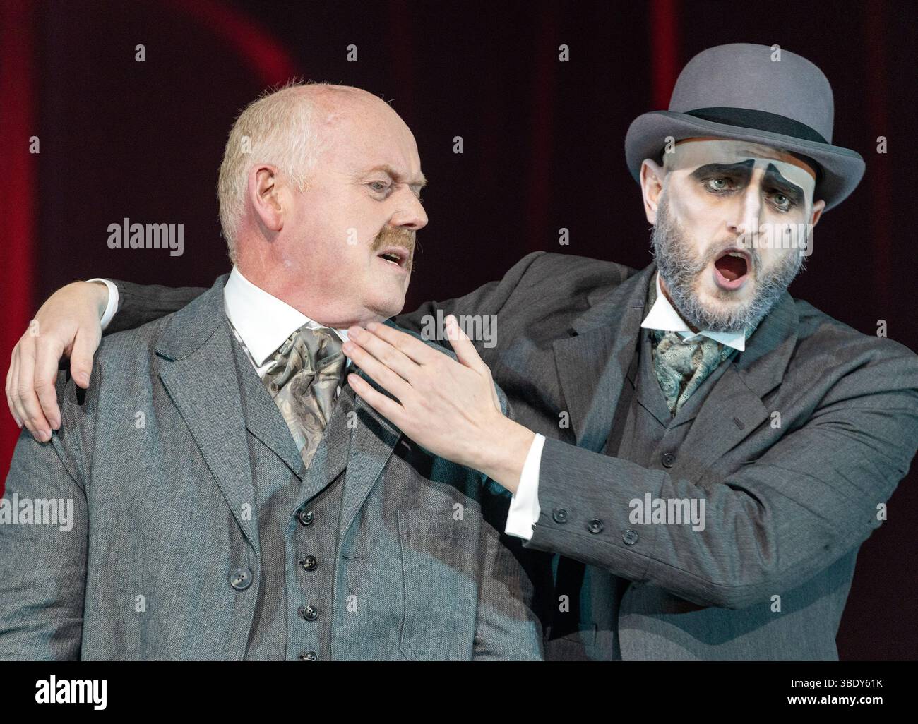 l-r: Mark Le Brocq (Houston Stewart Chamberlain), Edmund Danon (Hermann ...