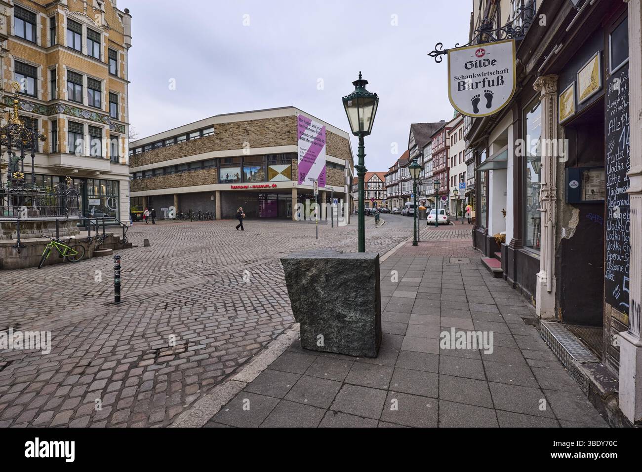 Barefoot Tavern, Historical Museum Hanover, City Museum, lantern ...