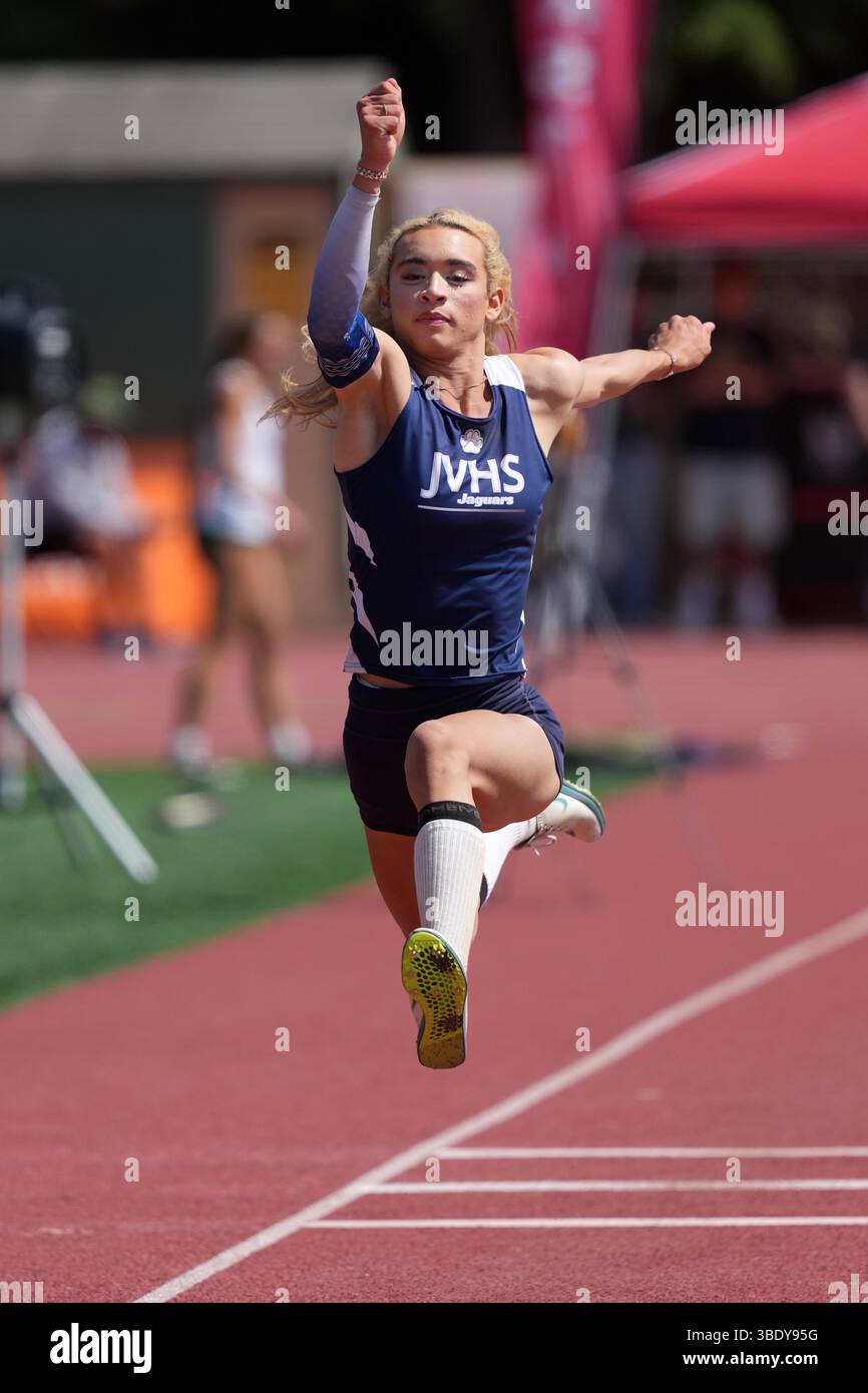 Transgender athlete AB Hernandez of Jurupa Valley wins the girls triple ...