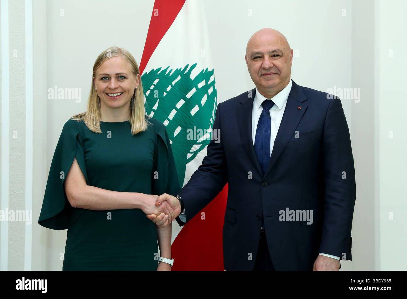 Lebanese President Joseph Aoun meets with Finnish Foreign Minister ...