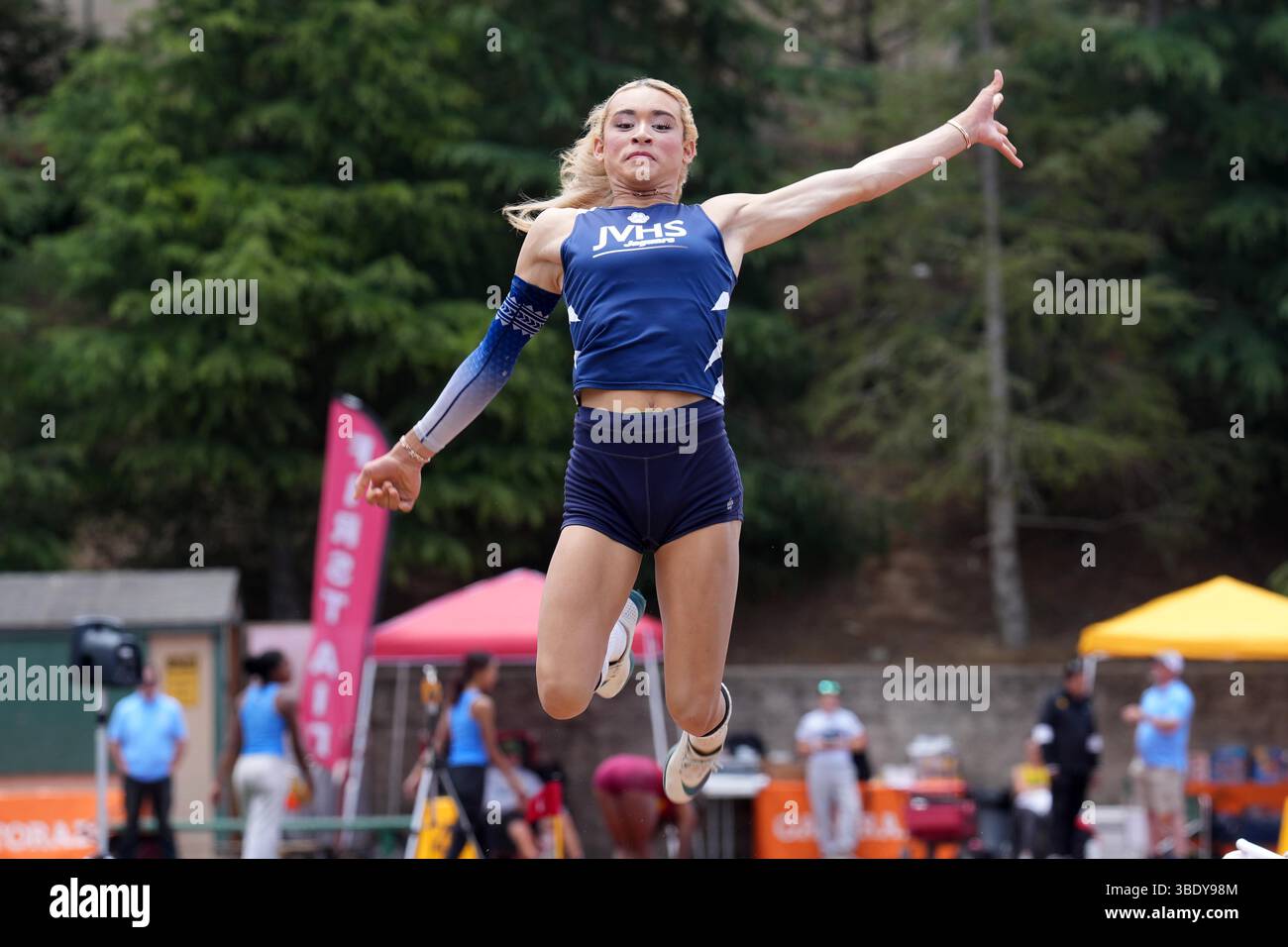 Transgender athlete AB Hernandez of Jurupa Valley wins the girls long ...