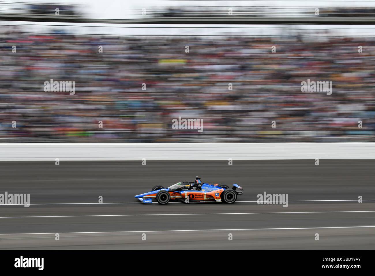 INDIANAPOLIS, IN - MAY 25: Graham Rahal (#15 Rahal Letterman Lanigan ...