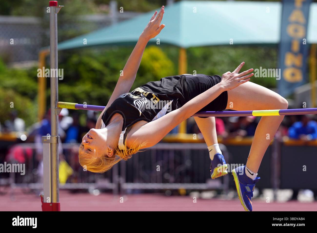 Amber Whipple of El Dorado ties for seventh in the girls high jump at 5 ...
