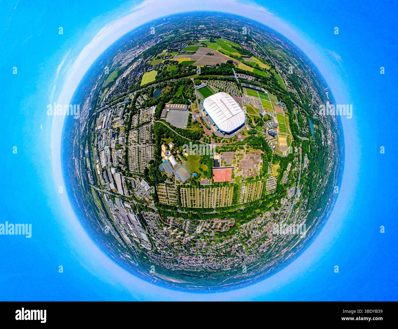 RECORD DATE NOT STATED Luftbild, Berger Feld, Schalke Arena Park mit ...