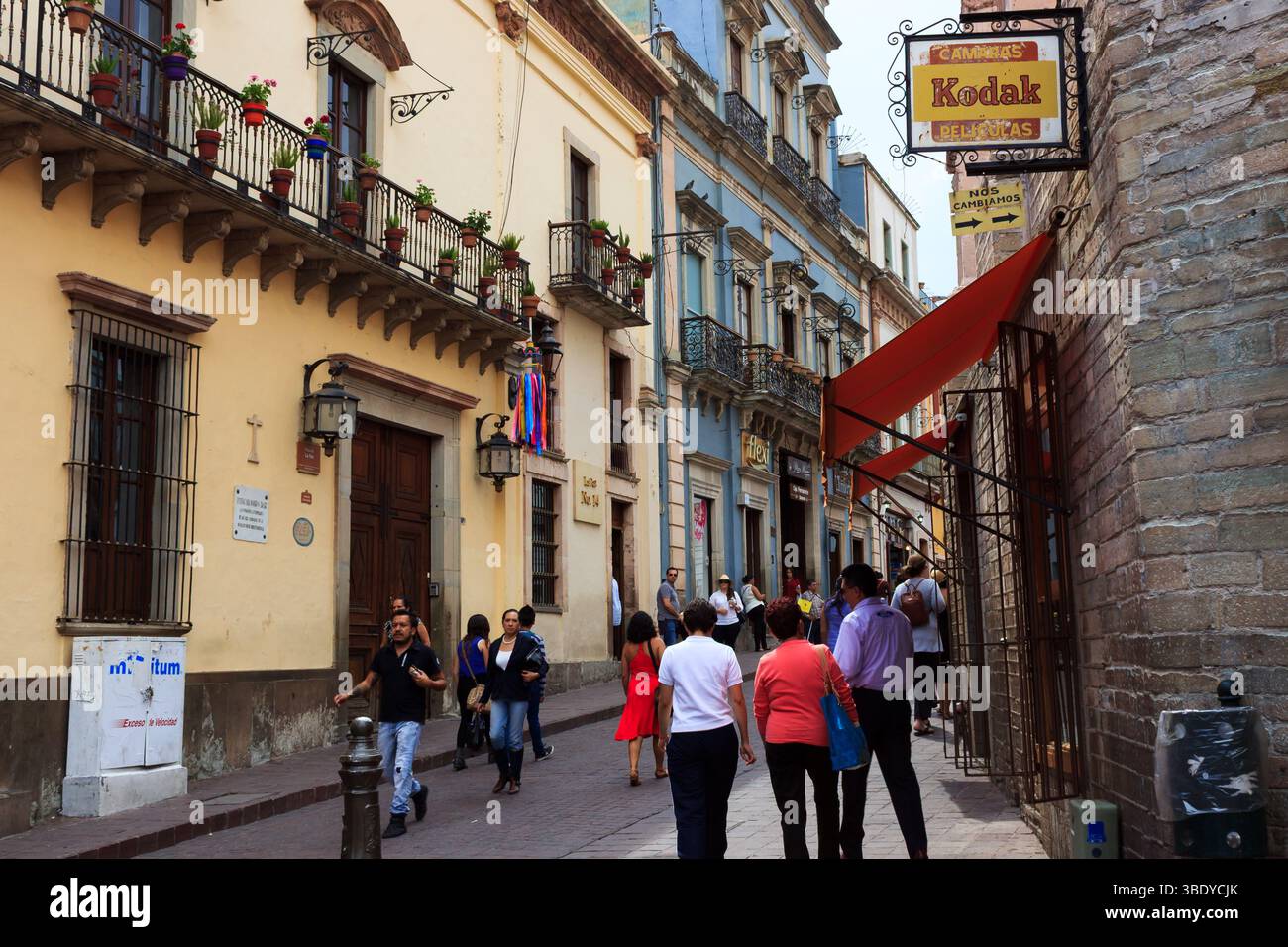 Stroll along narrow street lined hi-res stock photography and images ...