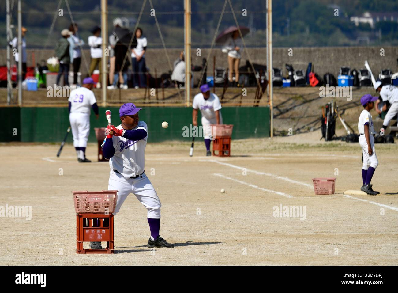 Basball player hi-res stock photography and images - Alamy
