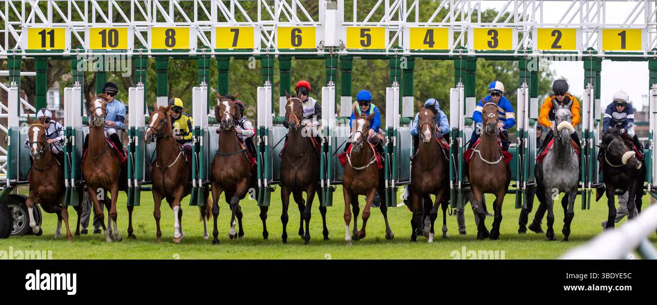 Redcar, North Yorkshire, England on Monday 26th May 2025. At the start ...