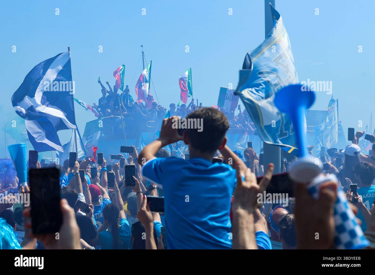 Naples, Italy, 26 May 2025. The Napoli football team parades on a bus ...