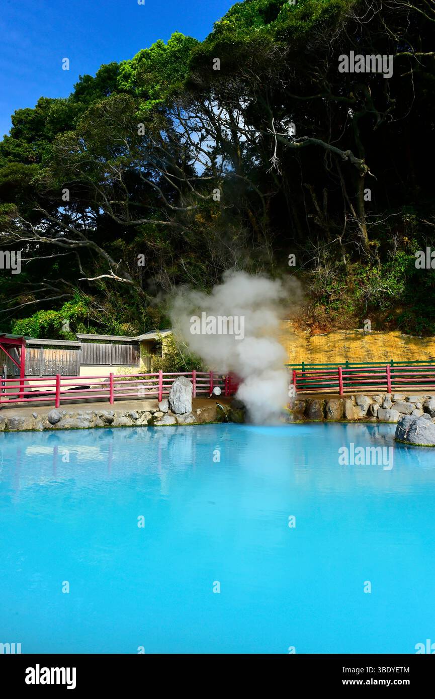 Pond with turquoise color in Kamado jigoku cooking pot hell,Oita ...