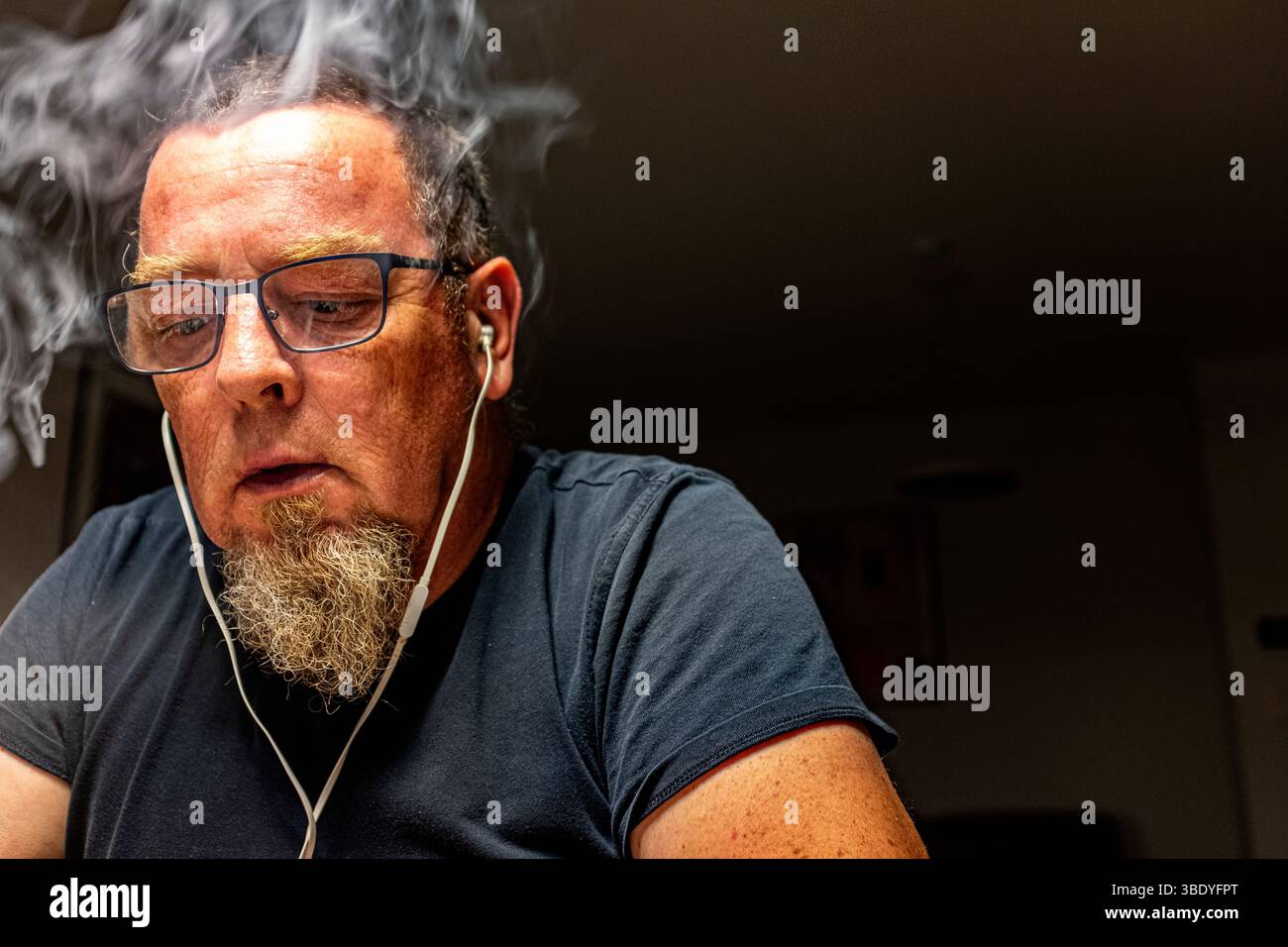 Selfie mature adult male vaping and smoking during the night. Oostende ...
