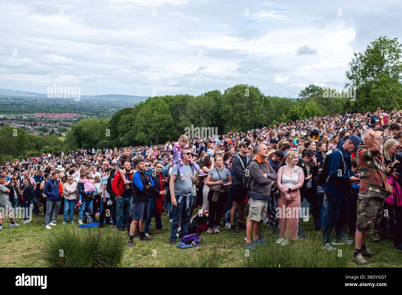 Cooper's Hill, Gloucestershire, UK. 26 May, 2025. Annual ...