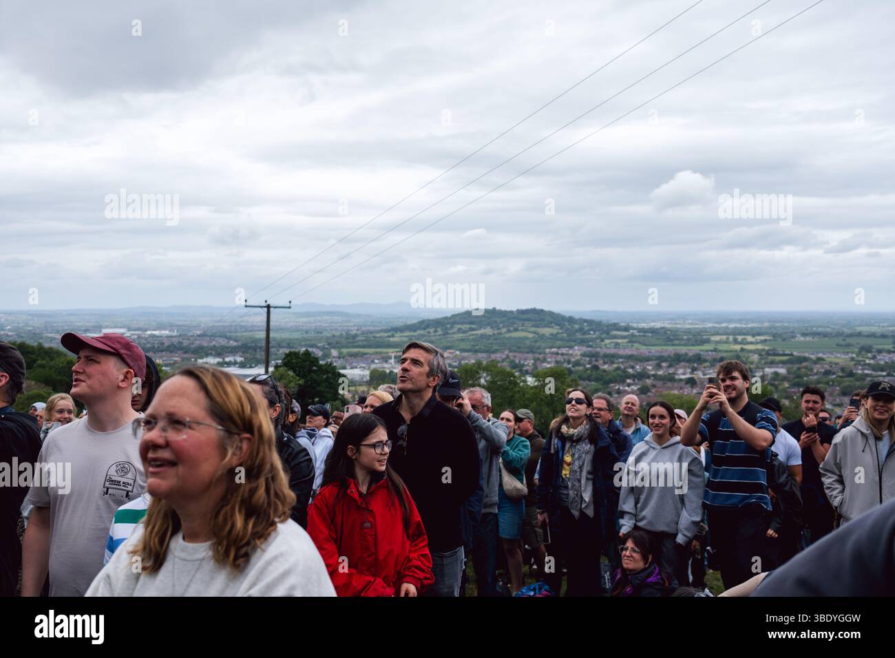 Annual Gloucestershire Cheese Rolling Race at Cooper's Hill on 26 May ...