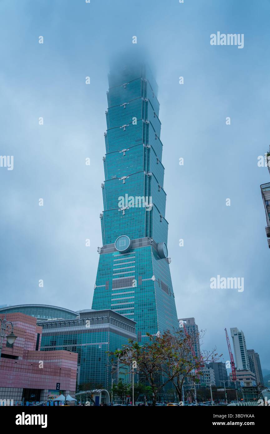 Best View of Taipei 101 – Iconic Daytime Perspective in Taipei, Taiwan ...