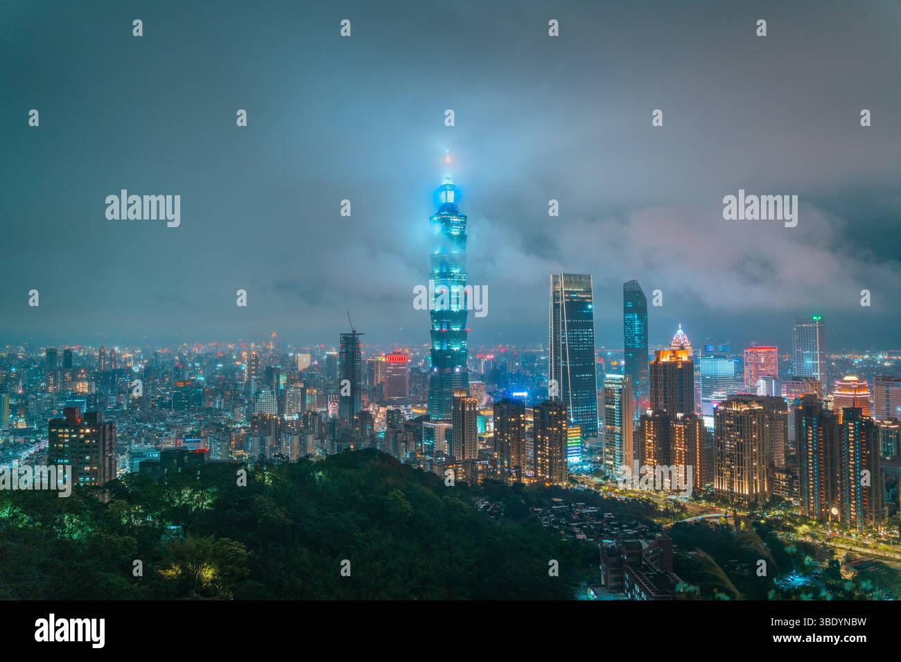 Best View of Taipei 101 – Iconic Daytime Perspective in Taipei, Taiwan ...