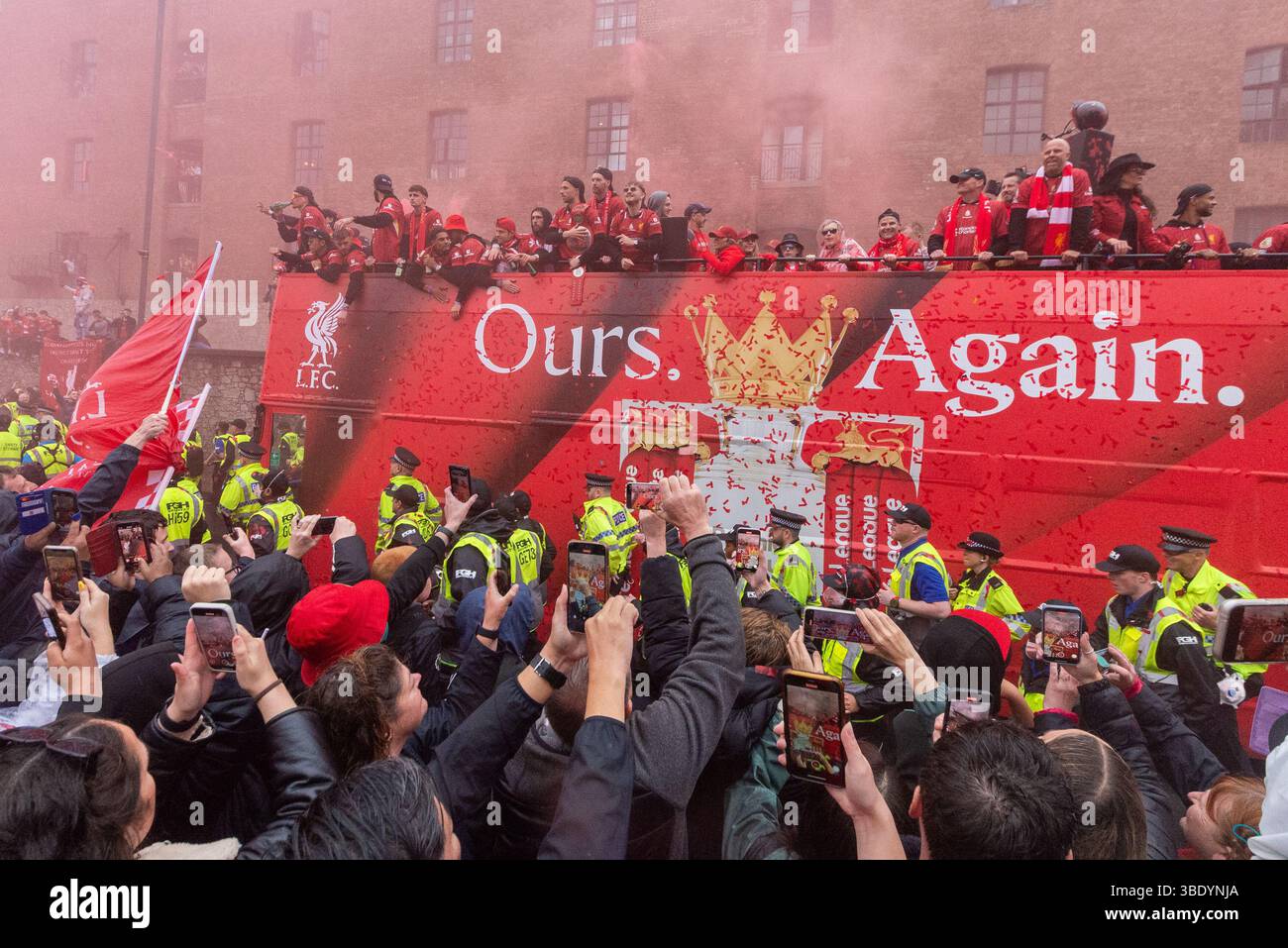 Premier league players 2025 hi-res stock photography and images - Alamy