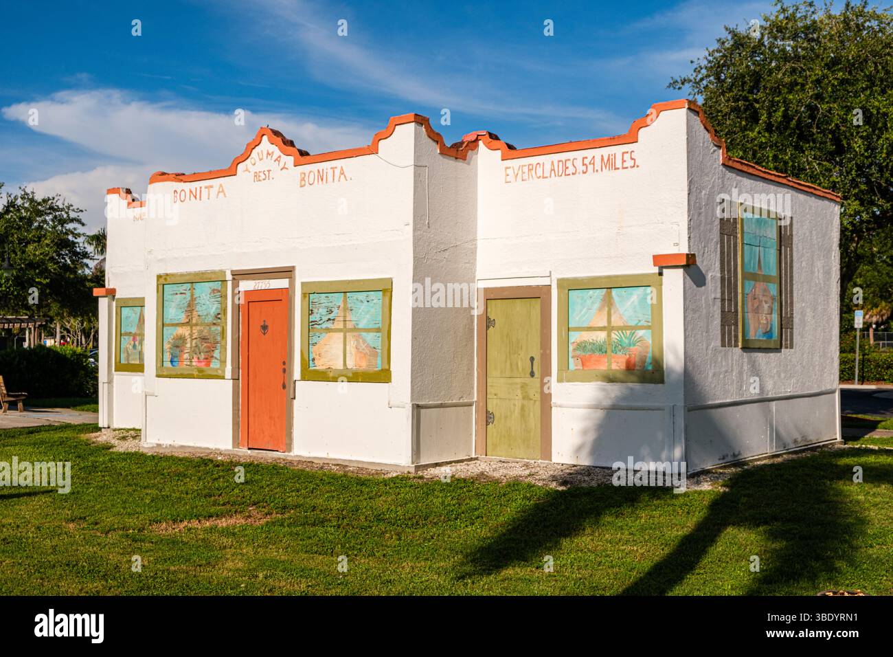 Historic Dixie Moon Cafe, Old 41 Road, Bonita Springs, Florida Stock ...