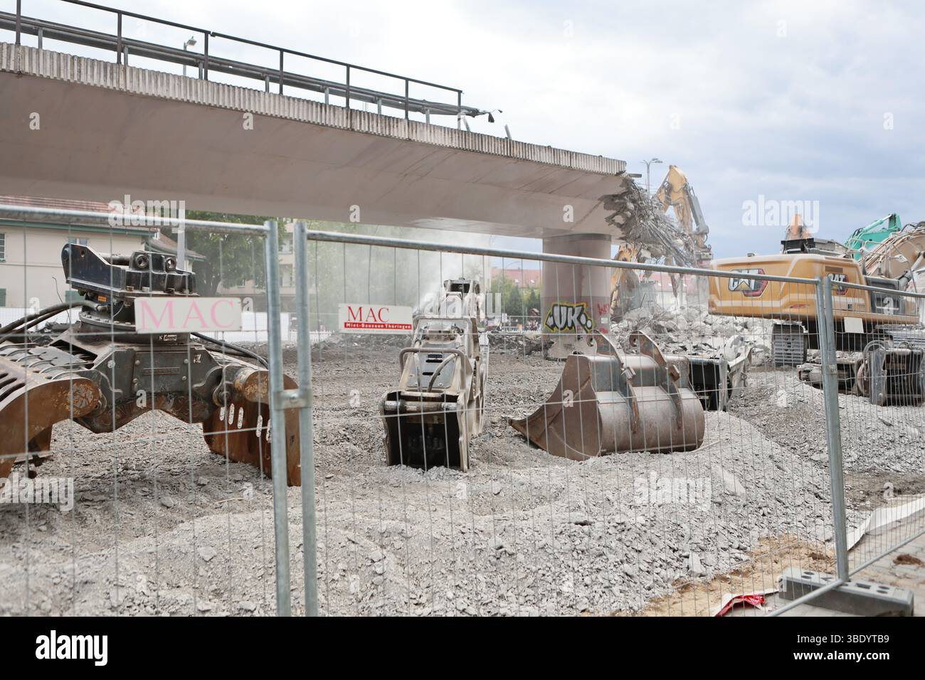 05/26/2025, Berlin, Germany, Excavator during demolition work.Rapid ...