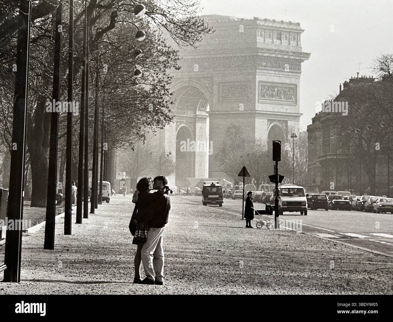 Lovers hug in public hi-res stock photography and images - Alamy