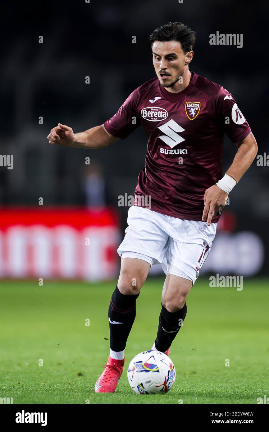 Eljif Elmas of Torino FC in action during the Serie A football match ...