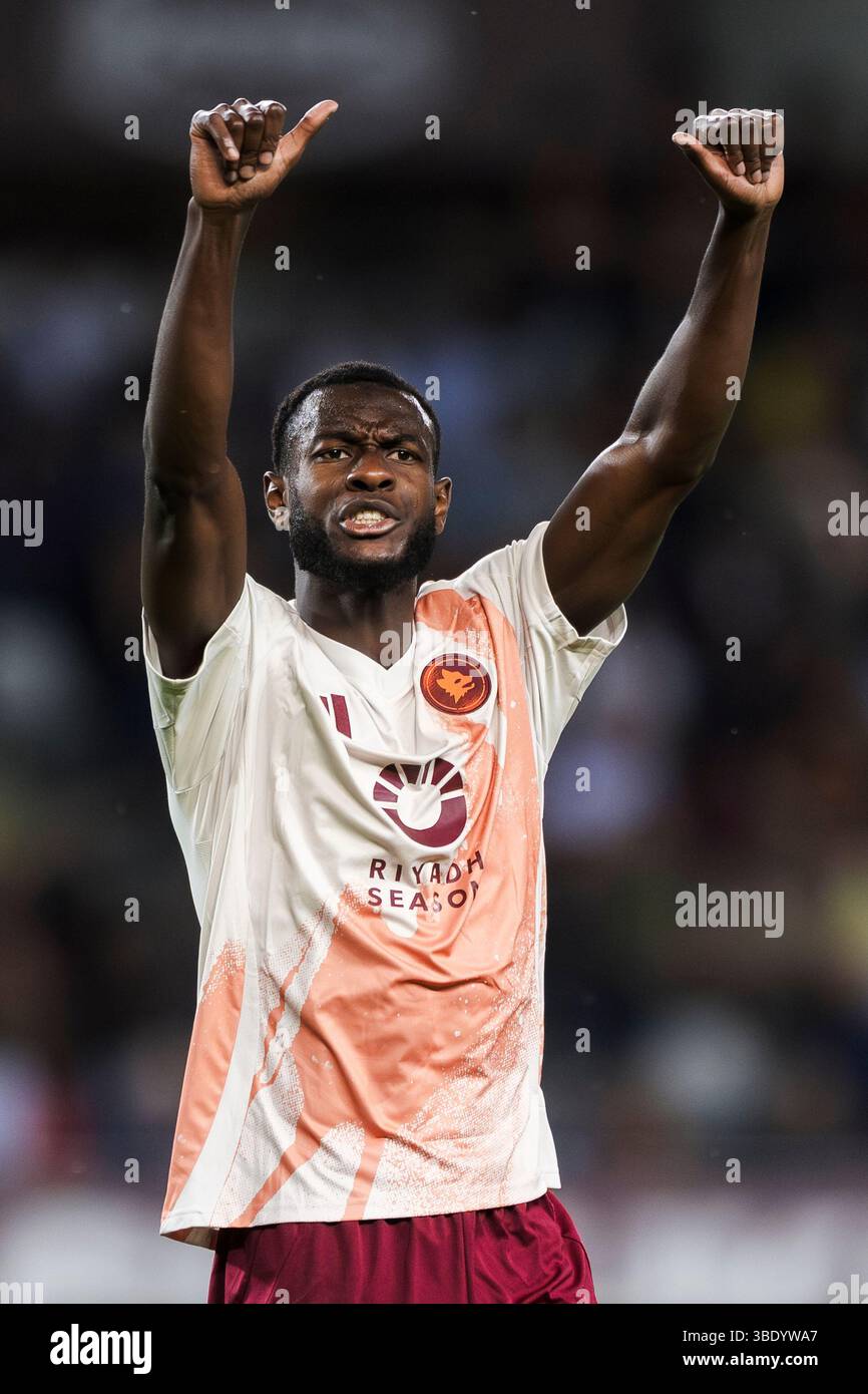 Evan NDicka of AS Roma gestures during the Serie A football match ...