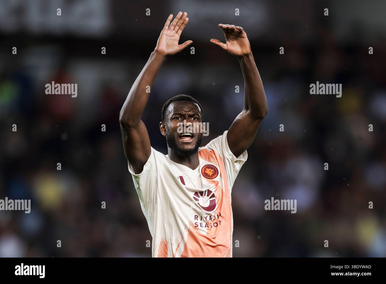 Evan NDicka of AS Roma gestures during the Serie A football match ...