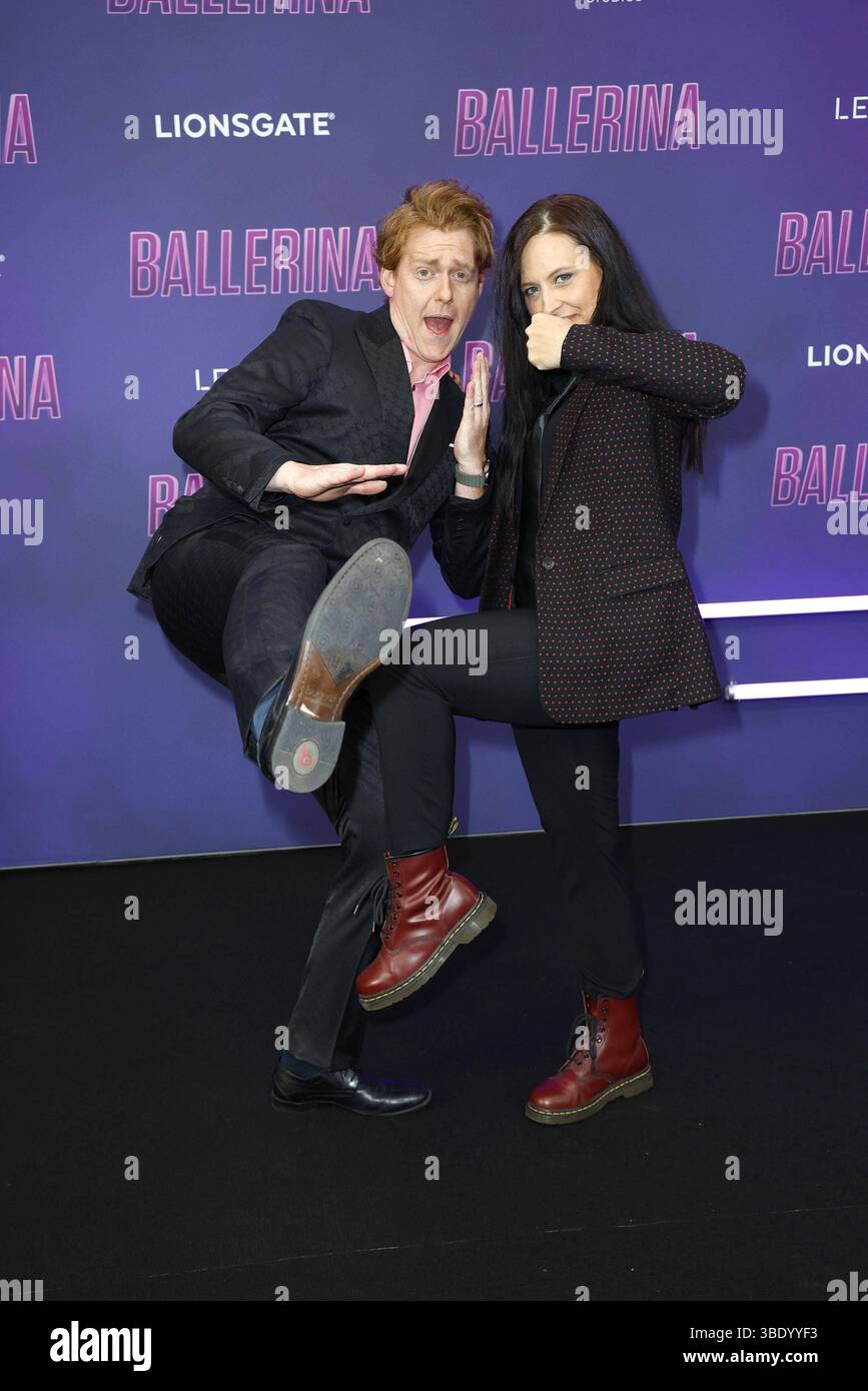 Johannes Heinrichs und Nadja Jo Klapper bei der From The Word Of John ...