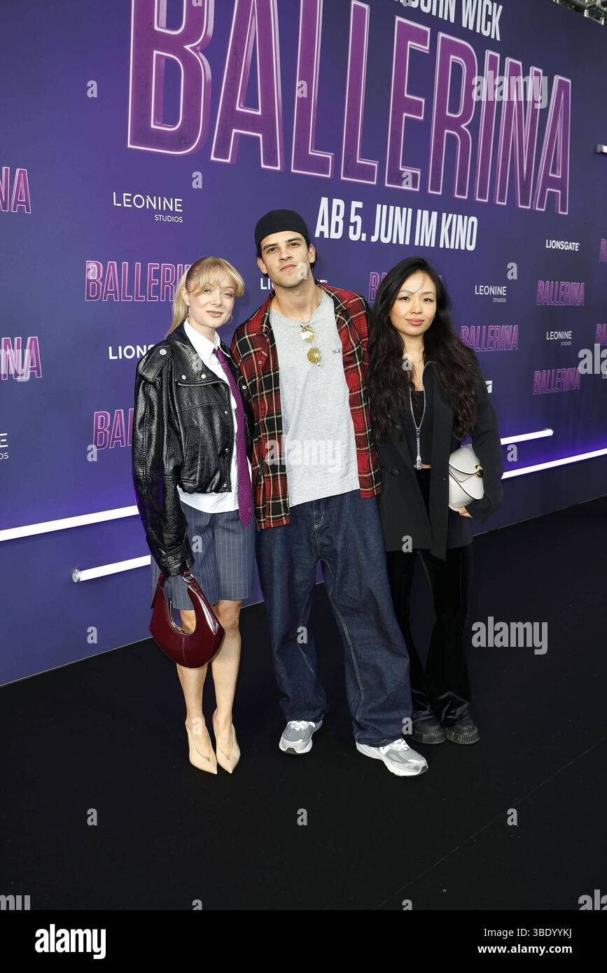 Anna Engelschall, Ilyes Raoul und Andrea Guo bei der From The Word Of ...