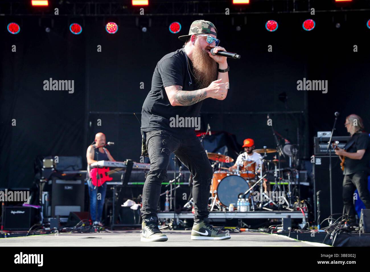 May 25, 2025: Thomas Cain performs for the crown during Day 3 of the ...