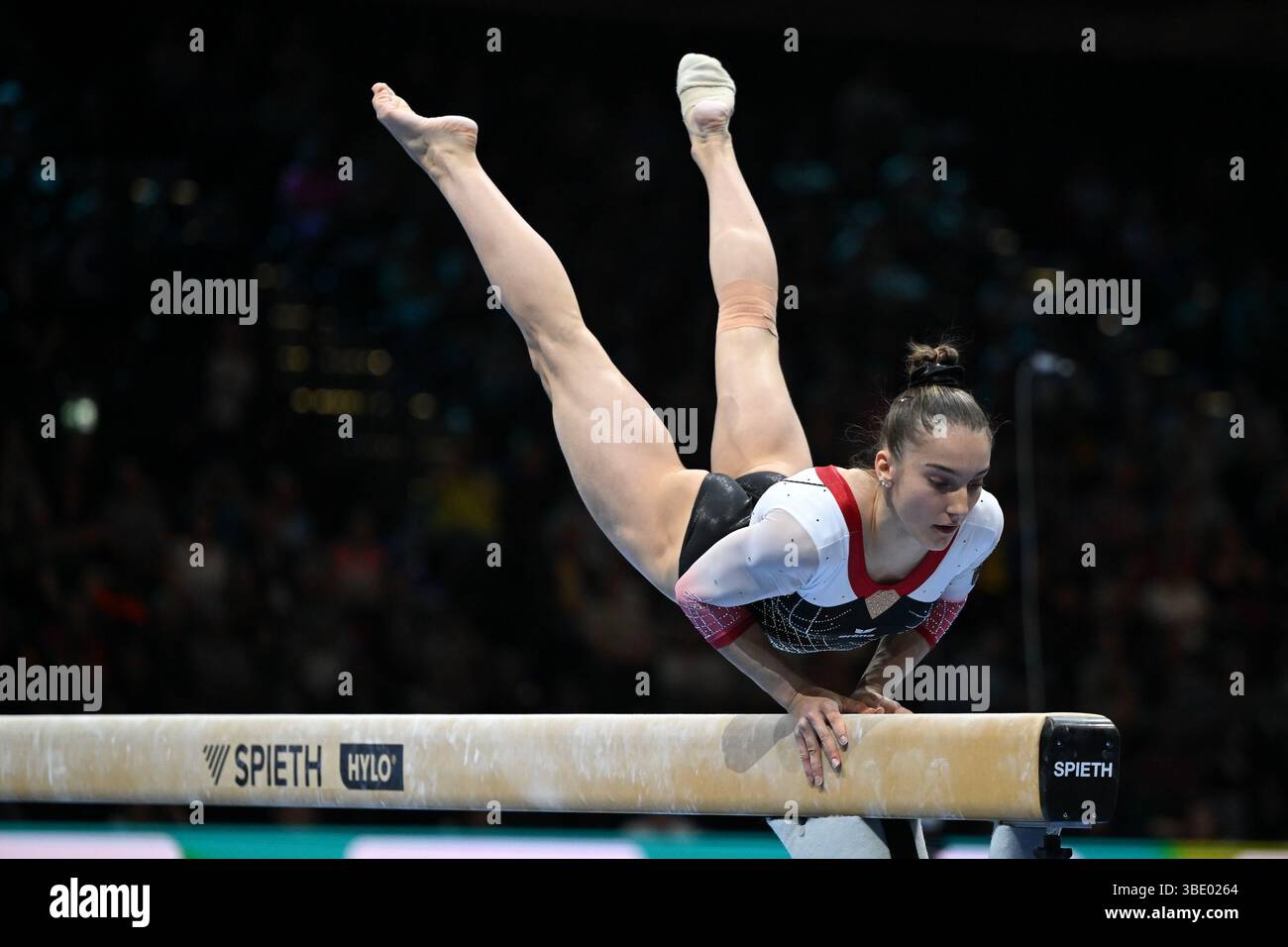 Leipzig, Germany. 26th May, 2025. KEVRIC Helen (GER) beam during Men's ...