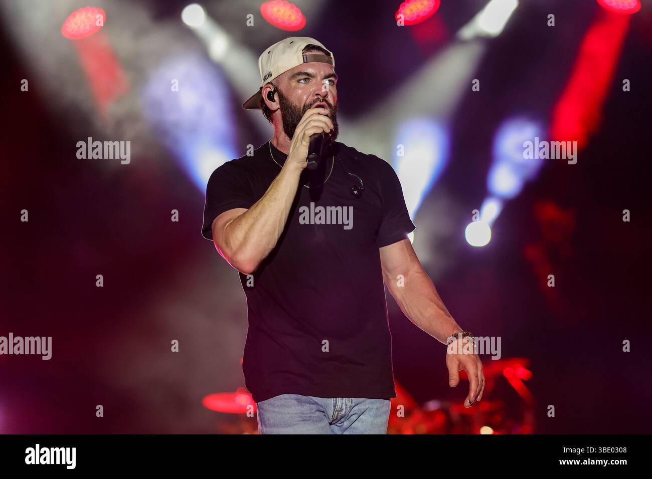 Denham Springs, USA. 25th May, 2025. May 25, 2025: Dylan Scott performs ...