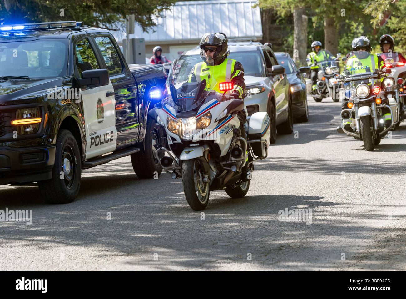 May 26 2025 Police and sheriffs forming a practice training motorcade ...