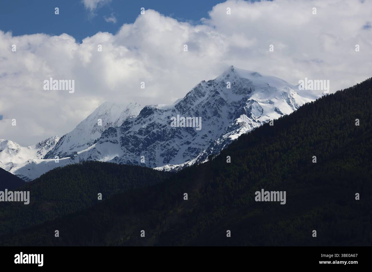 Hier der Blick auf den Ortler, Ortles, König Ortler, höchster Gipfel ...